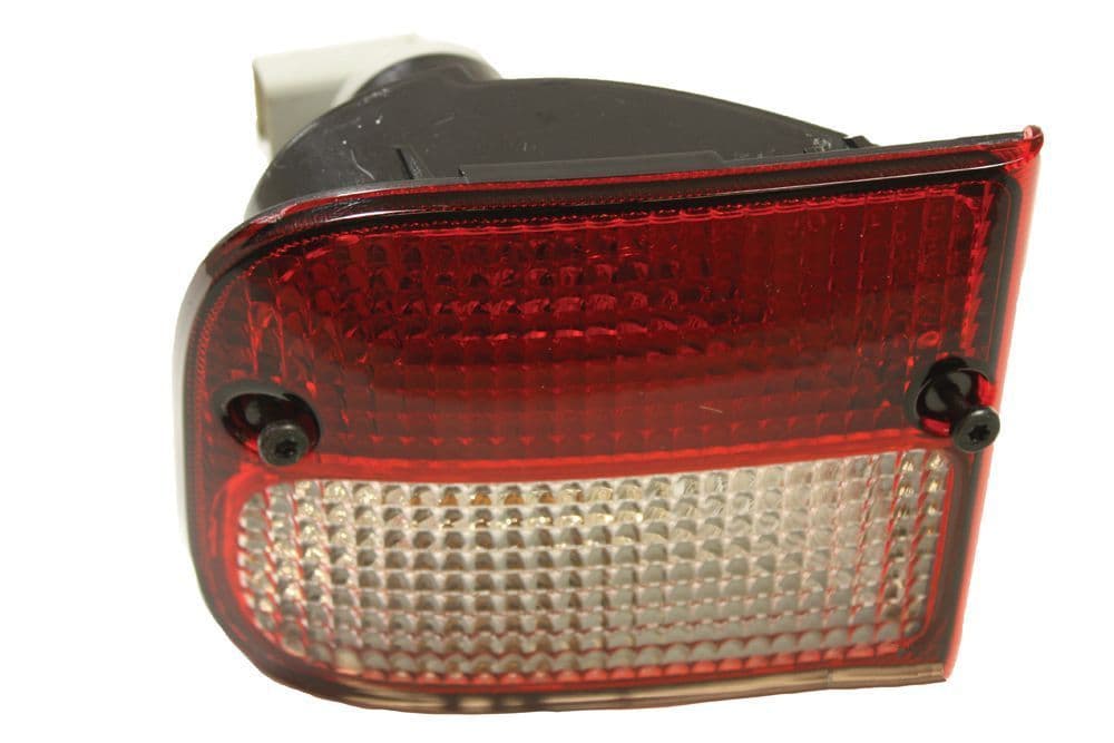 LR052395 Lamp Assembly Rear RH LR162972